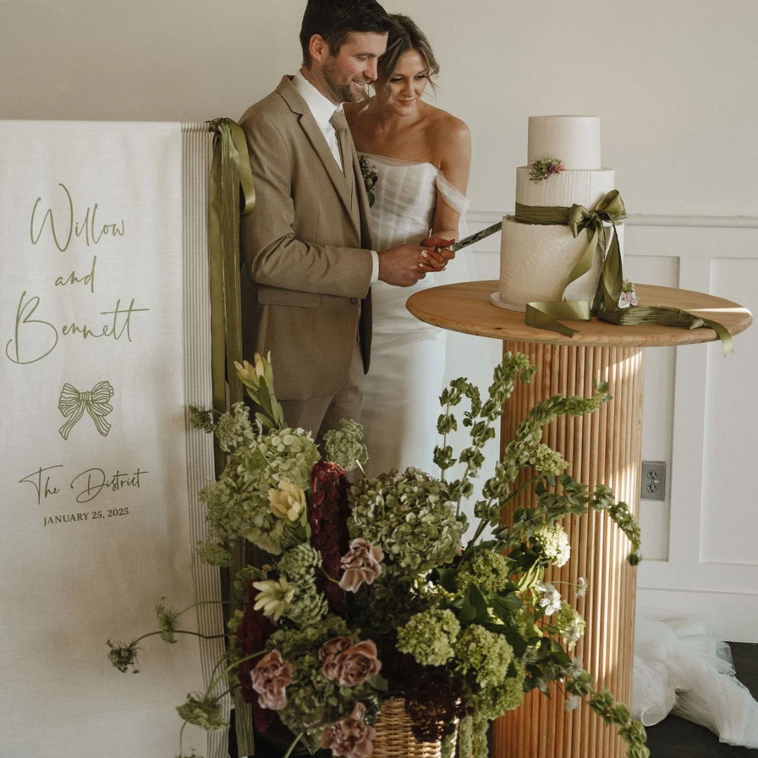 Fluted Wood High Top Table | Iowa Decor Rentals | Monarch Events